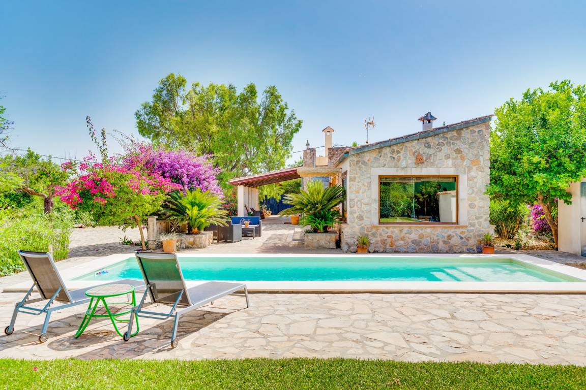 160 M² House ∙ 3 Bedrooms ∙ 6 Guests - Búger