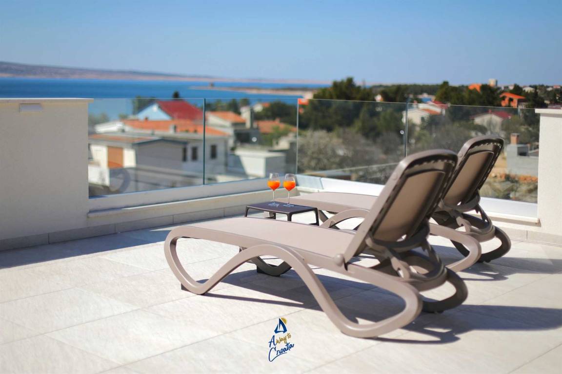 300 M² Villa ∙ 6 Bedrooms ∙ 18 Guests - Starigrad
