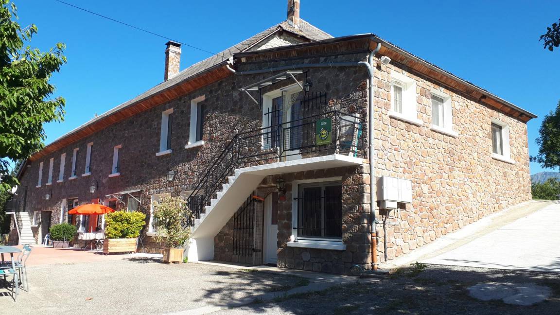 85 M² Gîte ∙ 3 Chambres ∙ 6 Personnes - Saint-Bonnet-en-Champsaur