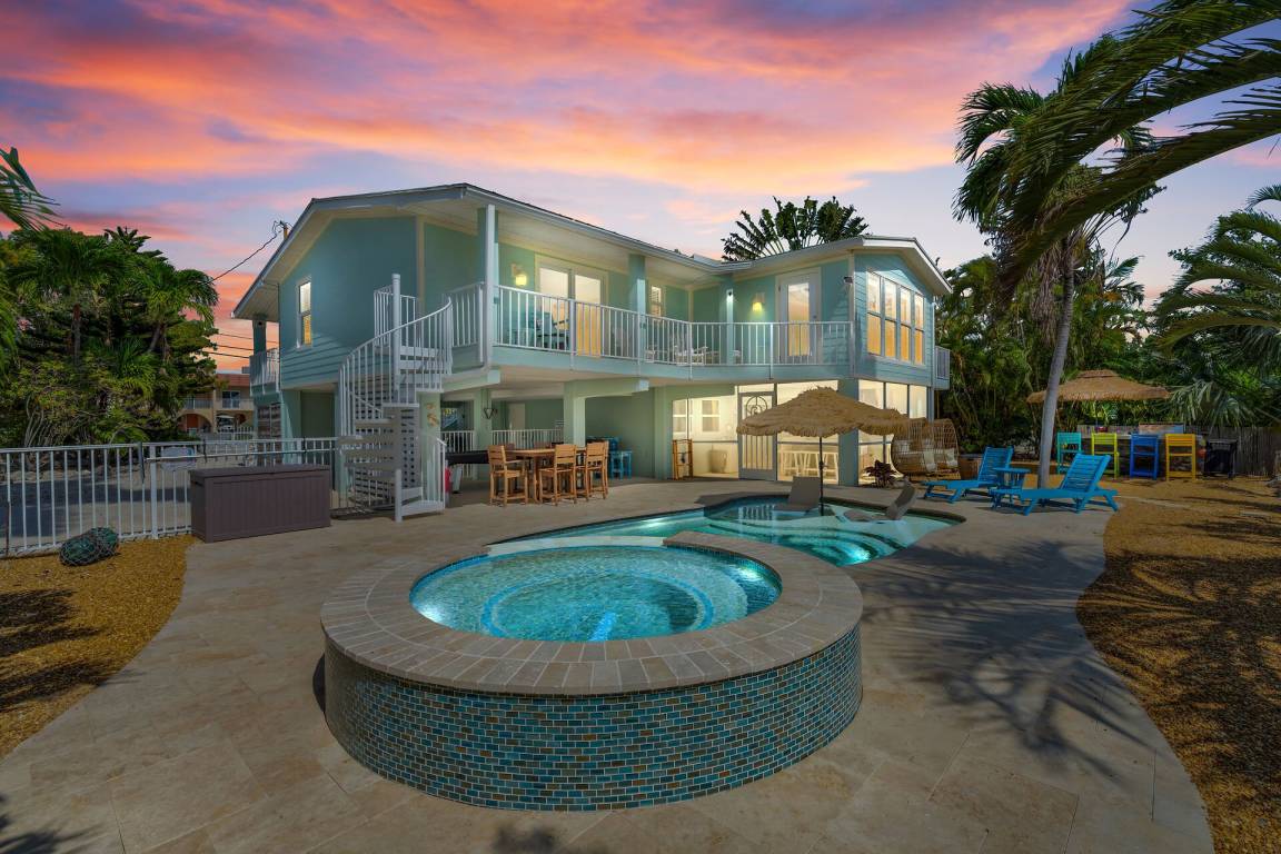 156 M² Huis ∙ 2 Slaapkamers ∙ 6 Gasten - Marathon, FL