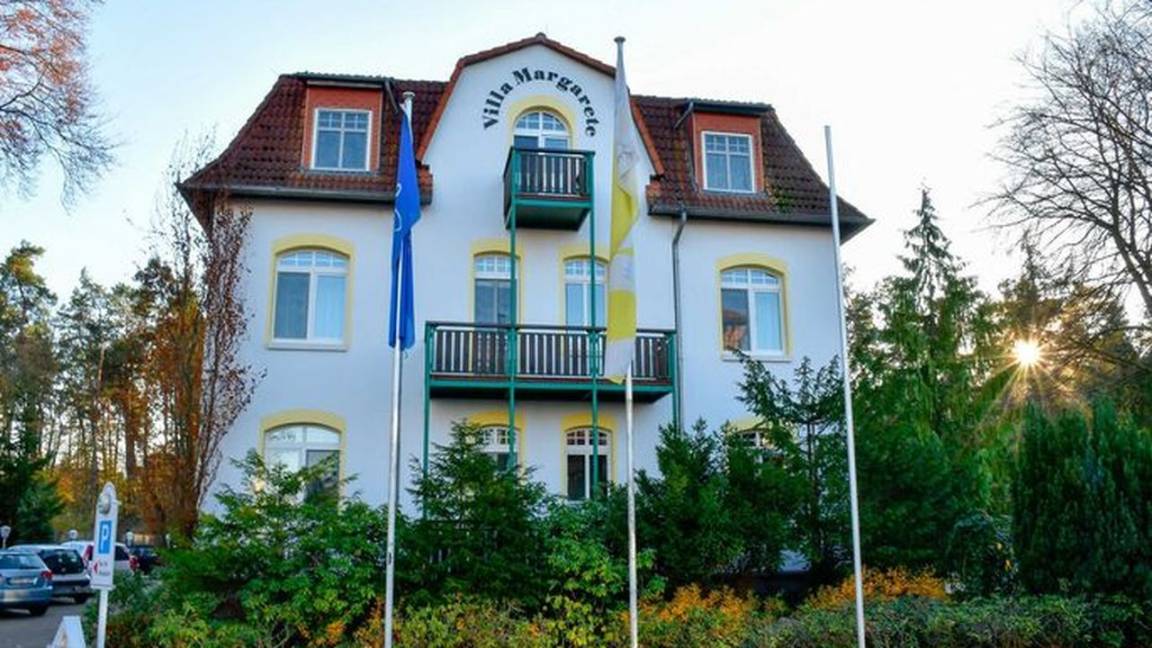 16 M² Hotel ∙ 1 Guest - Waren