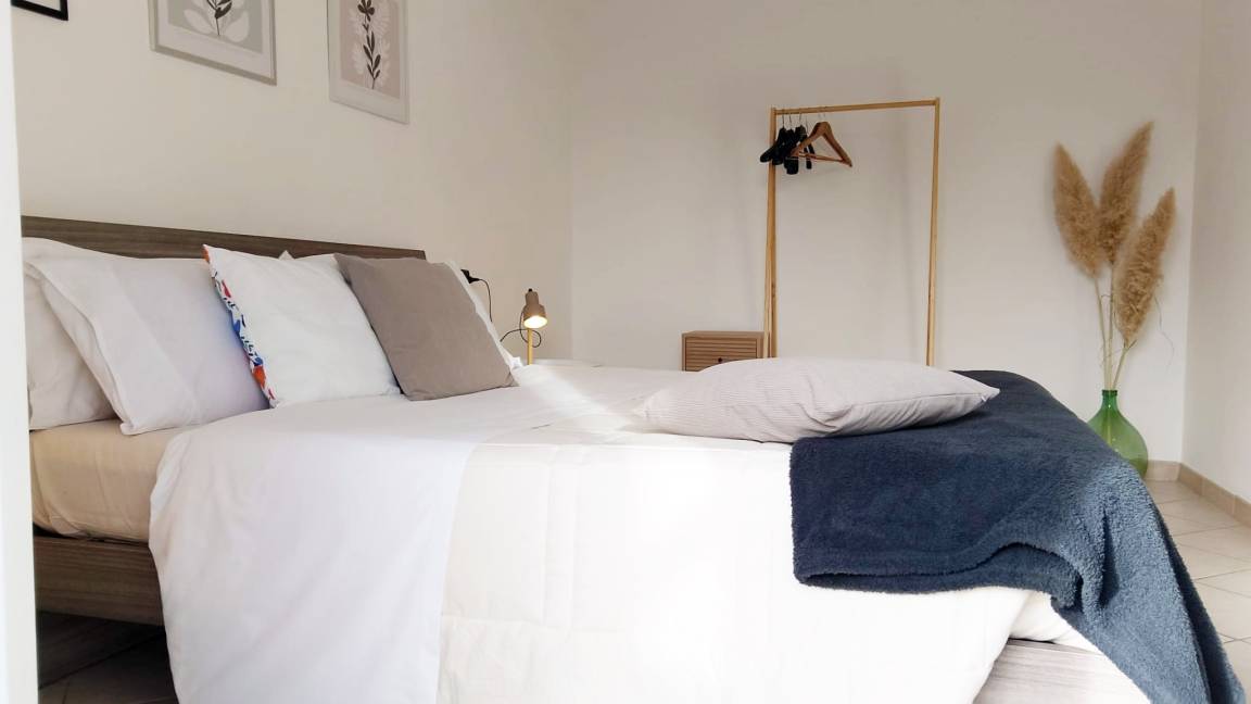 56 M² Apartment ∙ 1 Bedroom ∙ 3 Guests - Biella