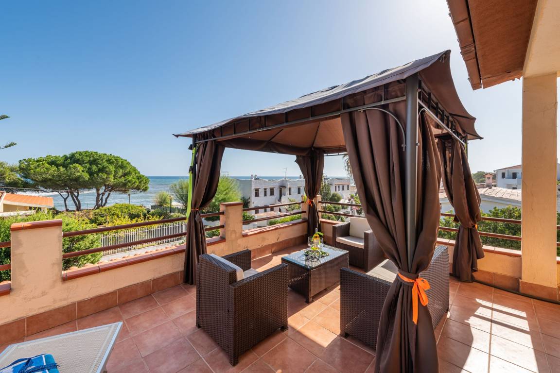 350 M² Villa ∙ 4 Bedrooms ∙ 14 Guests - Sardinia