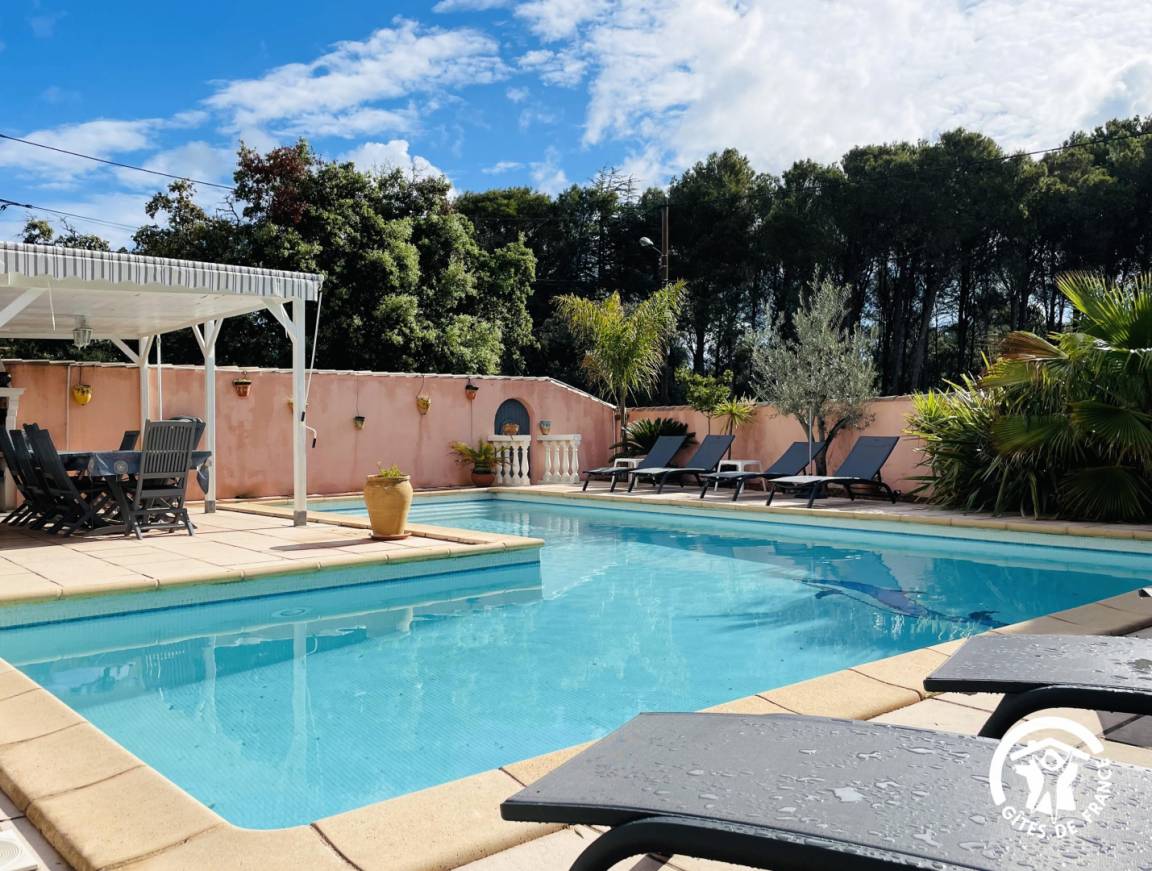 159 M² Gîte ∙ 6 Chambres ∙ 12 Personnes - Hérault