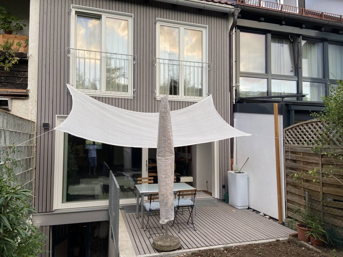 110 M² House ∙ 2 Bedrooms ∙ 4 Guests - München