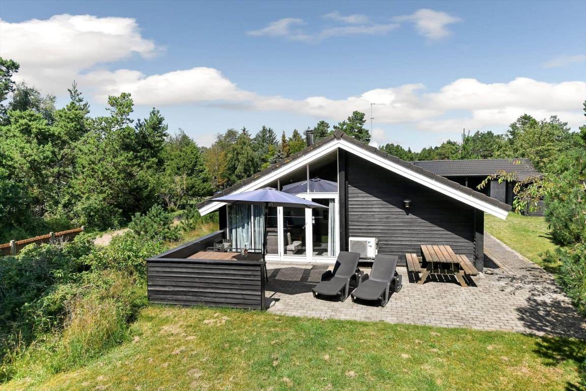 98 M² Ferienhaus ∙ 3 Schlafzimmer ∙ 6 Gäste - Blåvand