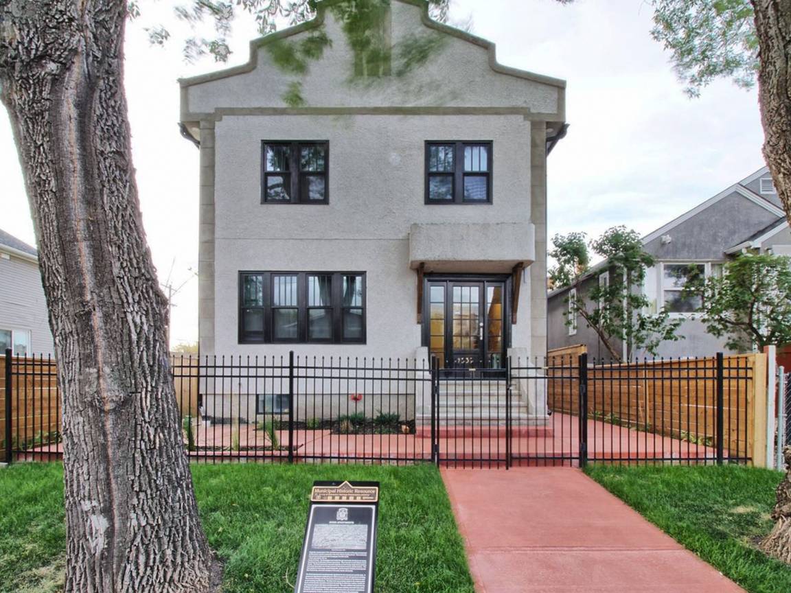 425 M² Apartment ∙ 1 Bedroom ∙ 2 Guests - Edmonton