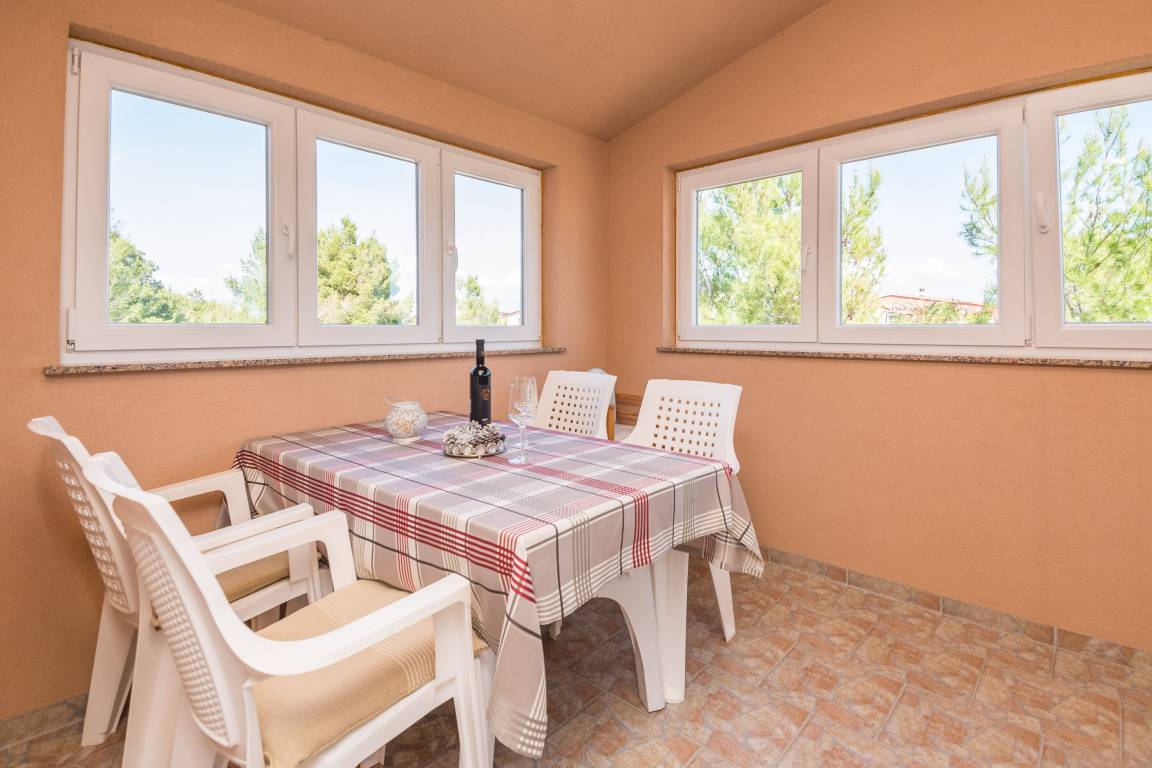 30 M² Ferienwohnung ∙ 1 Schlafzimmer ∙ 3 Gäste - Privlaka