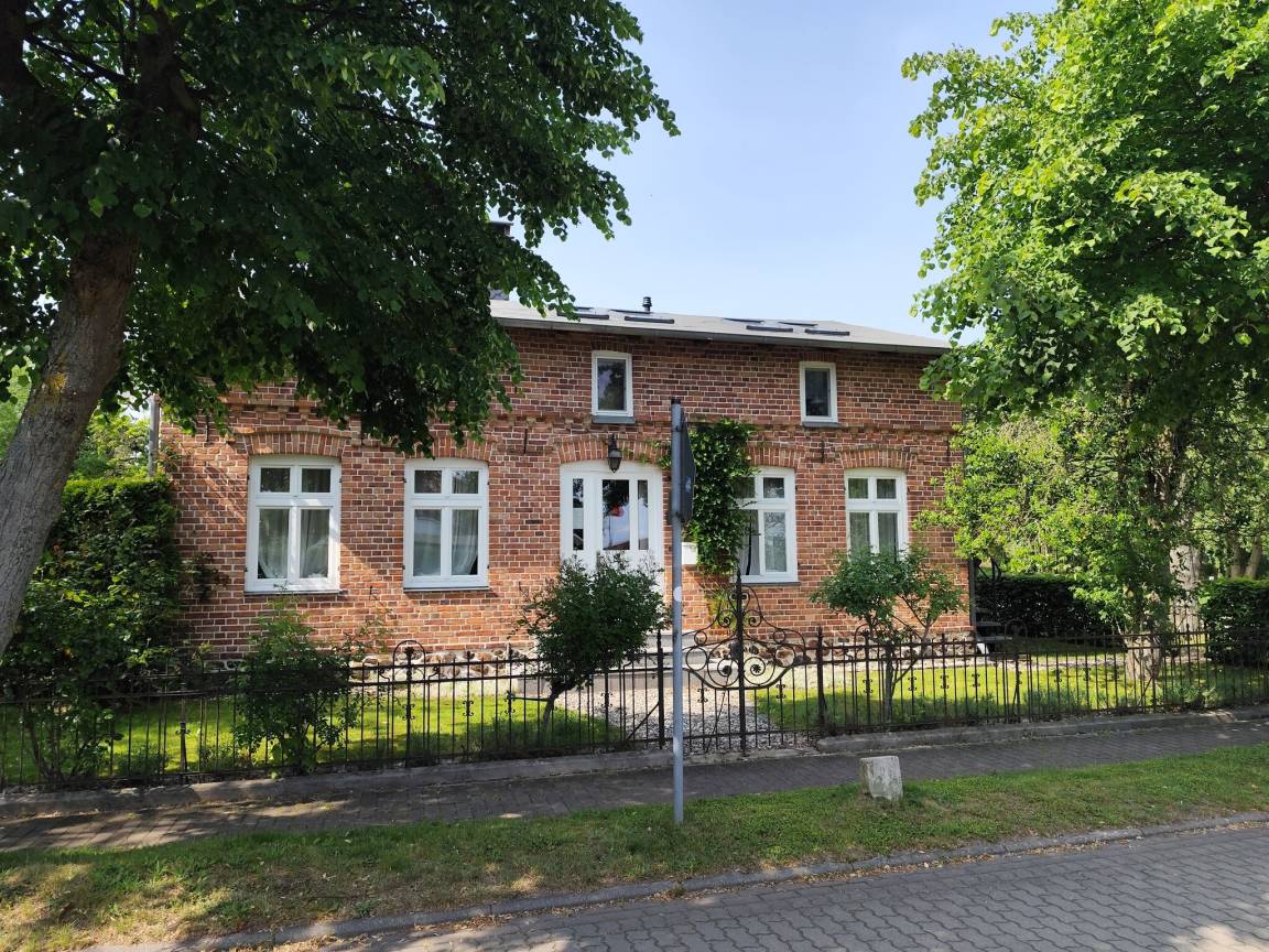 75 M² Ferienwohnung ∙ 3 Schlafzimmer ∙ 5 Gäste - Dierhagen