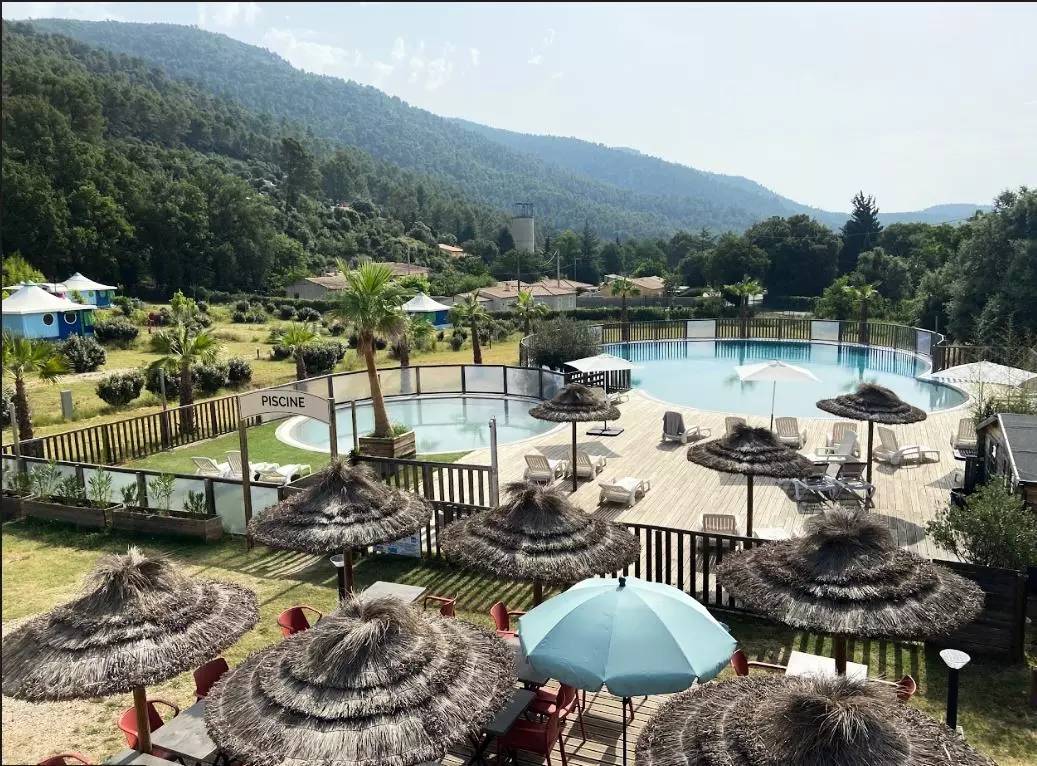 28 M² Mobil-home ∙ 3 Chambres ∙ 6 Personnes - Brignoles