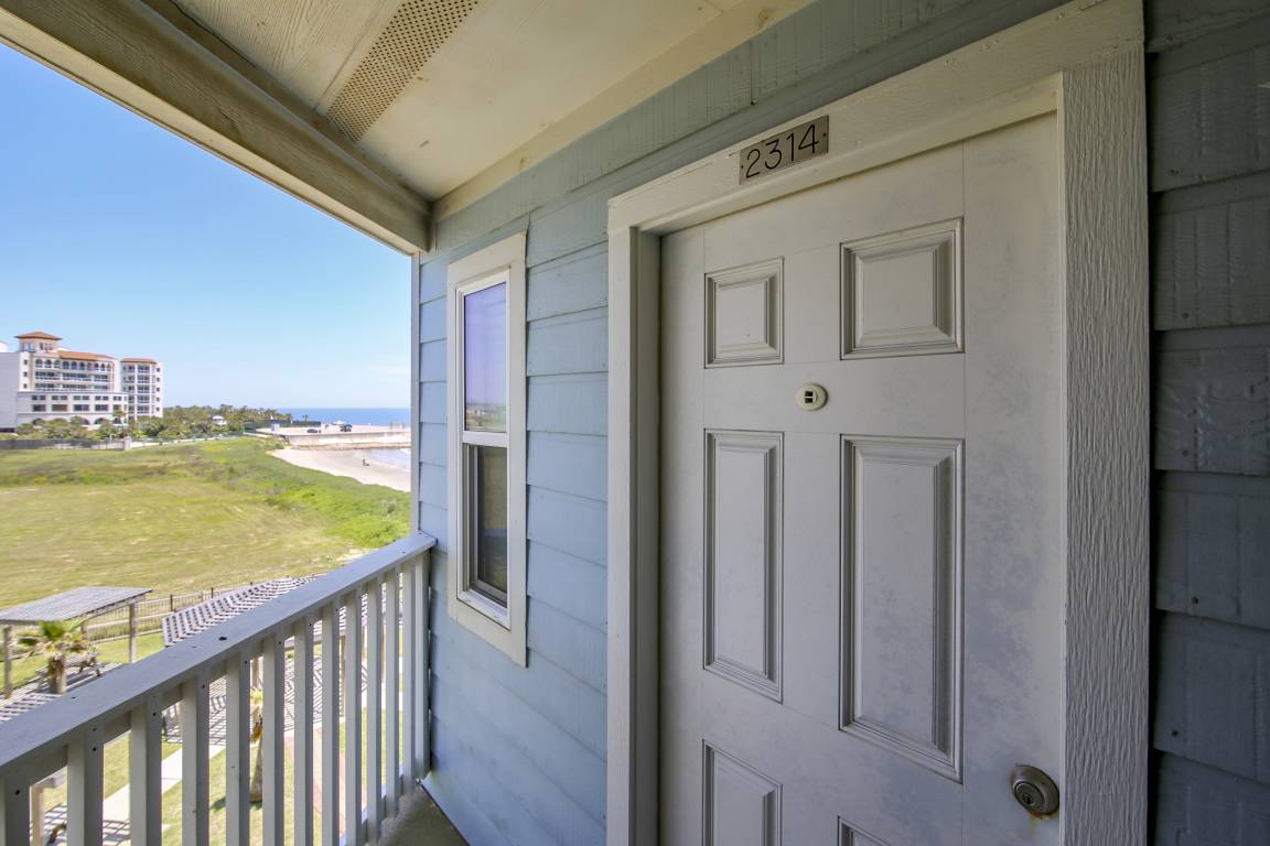 80 M² Condo ∙ 2 Bedrooms ∙ 8 Guests - Galveston Island, TX