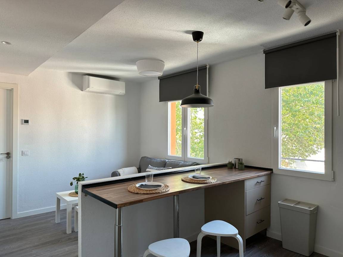 39 M² Apartamento ∙ 2 Habitaciones ∙ 3 Huéspedes - Boadilla del Monte