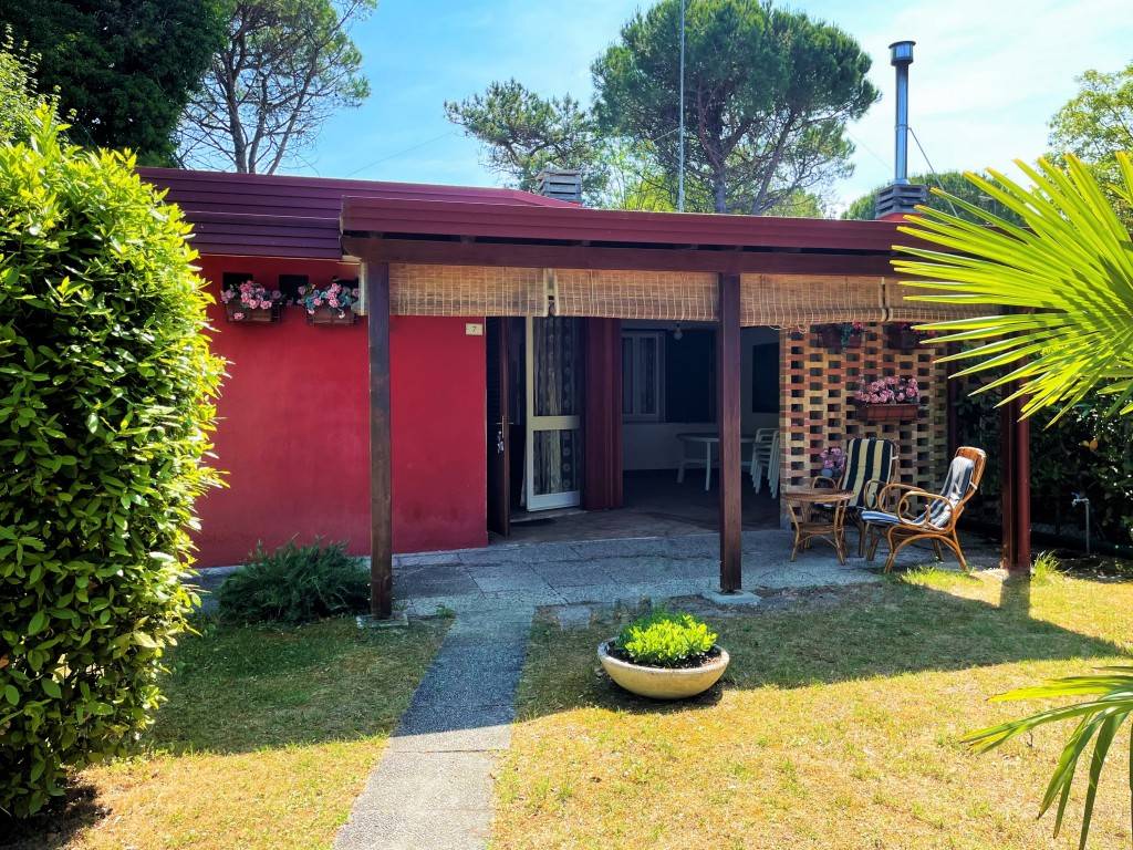 65 M² Villa ∙ 3 Schlafzimmer ∙ 5 Gäste - Bibione Pineda