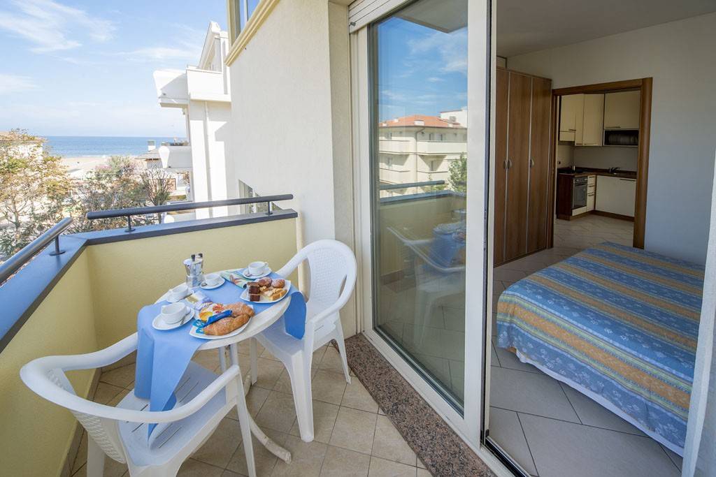 28 M² Apartamento ∙ 1 Habitación ∙ 4 Huéspedes - Rímini