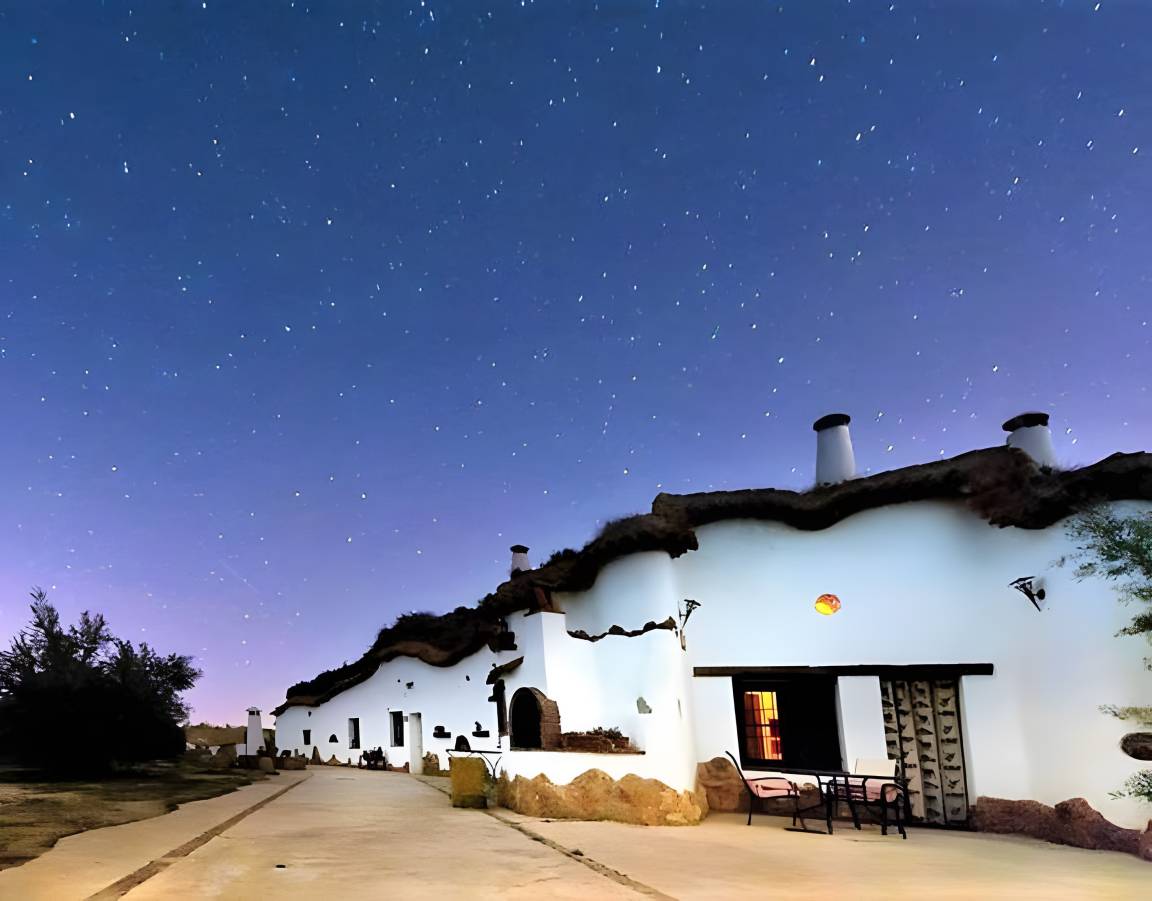 100 M² Aparthotel ∙ 3 Schlafzimmer ∙ 8 Gäste - Andalusien