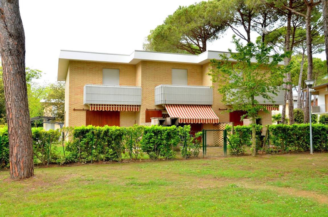 70 M² Villa ∙ 3 Camere Da Letto ∙ 6 Ospiti - Bibione Pineda