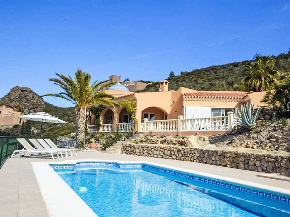 149 M² Casa Vacanza ∙ 3 Camere Da Letto ∙ 6 Ospiti - Turre