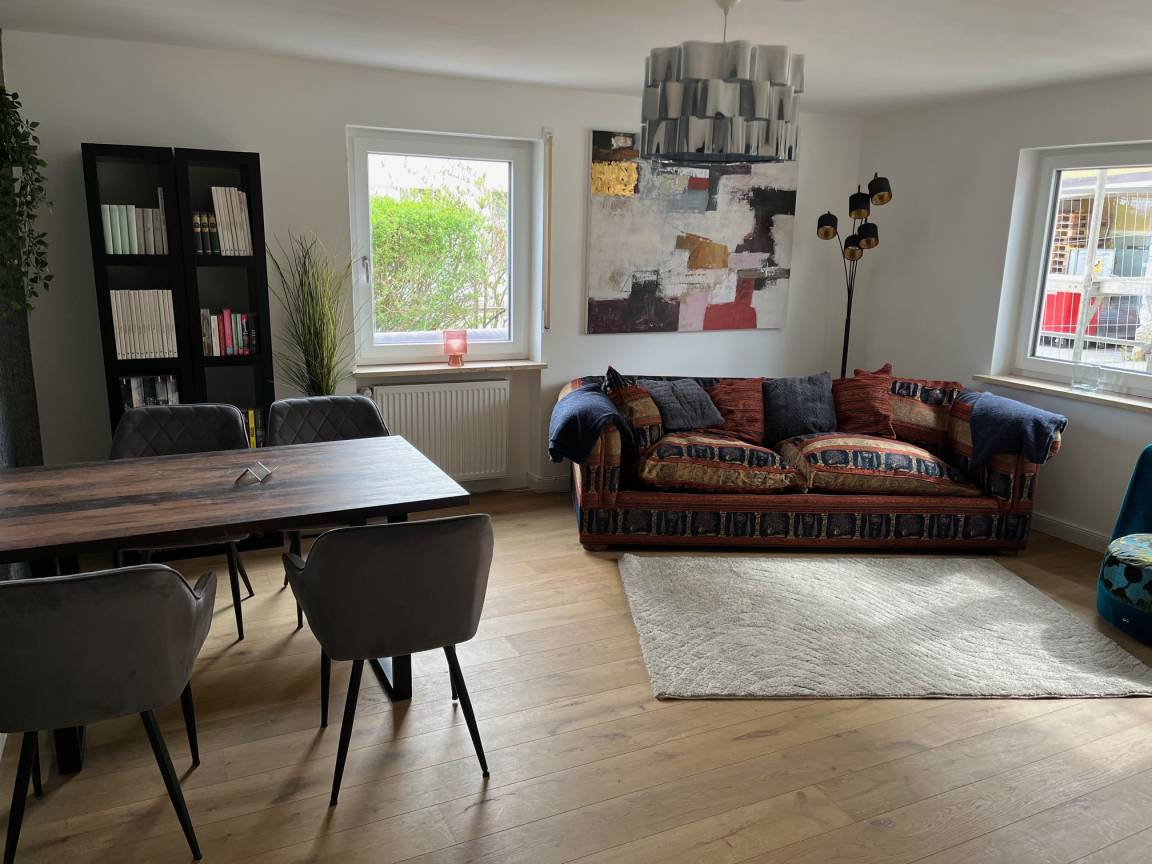 70 M² Ferienwohnung ∙ 2 Schlafzimmer ∙ 4 Gäste - Bad Feilnbach