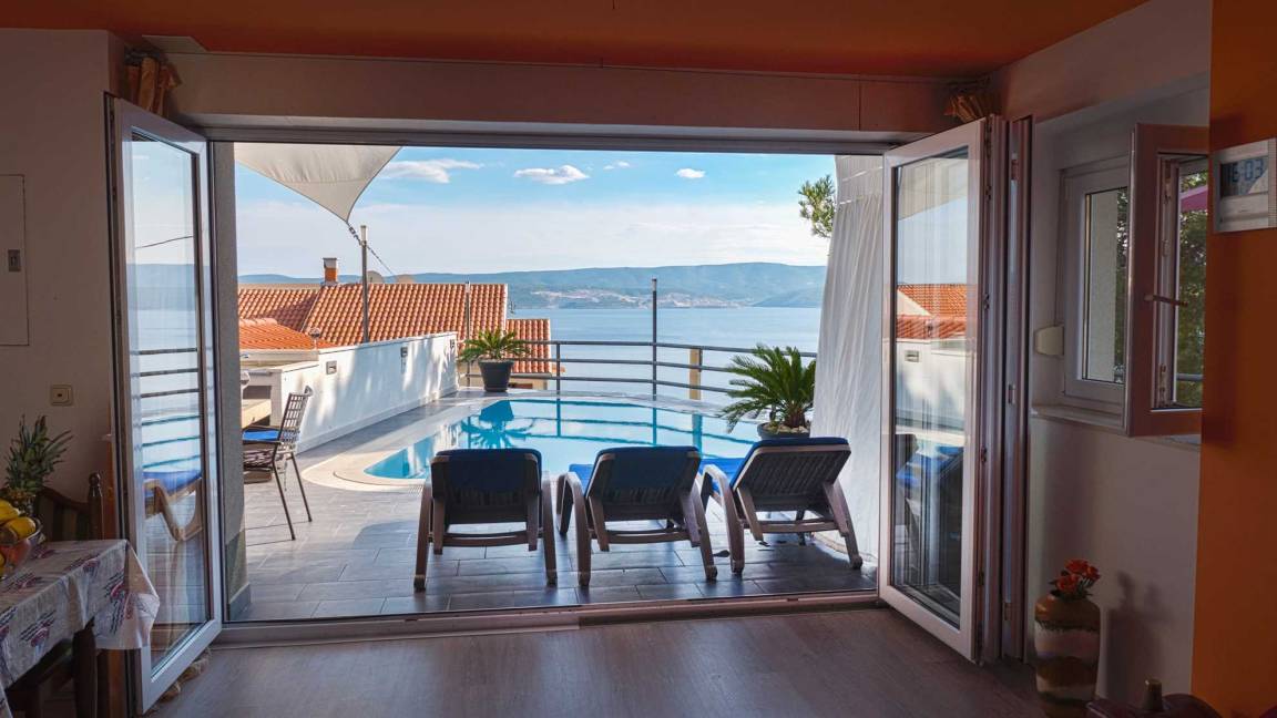 85 M² Apartment ∙ 2 Bedrooms ∙ 6 Guests - Omiš