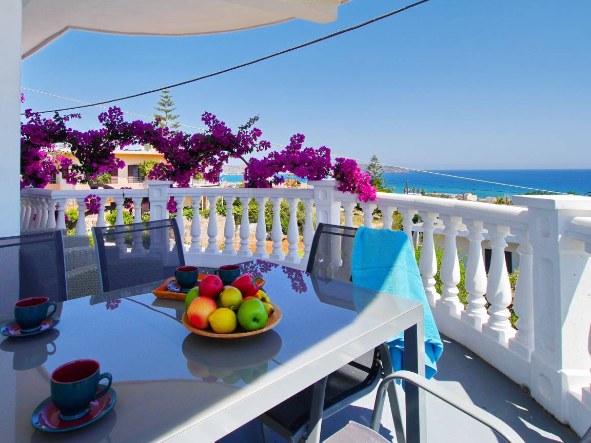 120 M² Apartment ∙ 3 Bedrooms ∙ 7 Guests - Crete