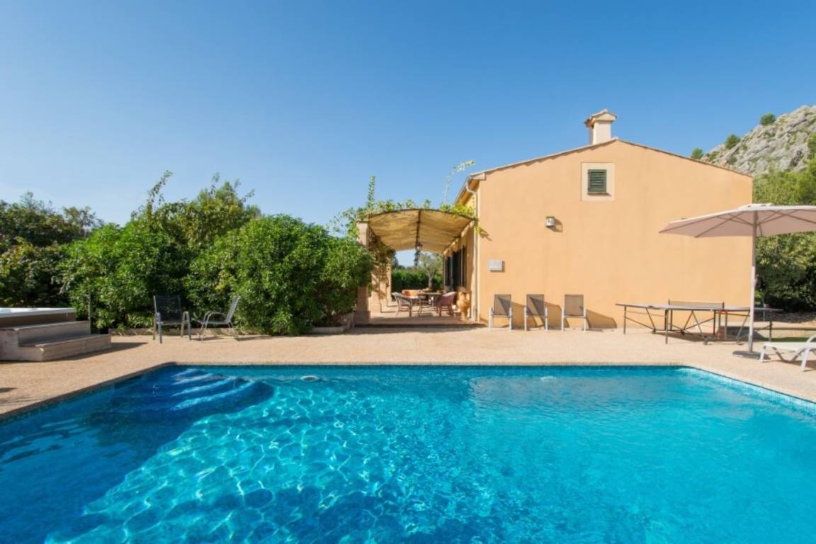 140 M² House ∙ 2 Bedrooms ∙ 4 Guests - Port de Pollença