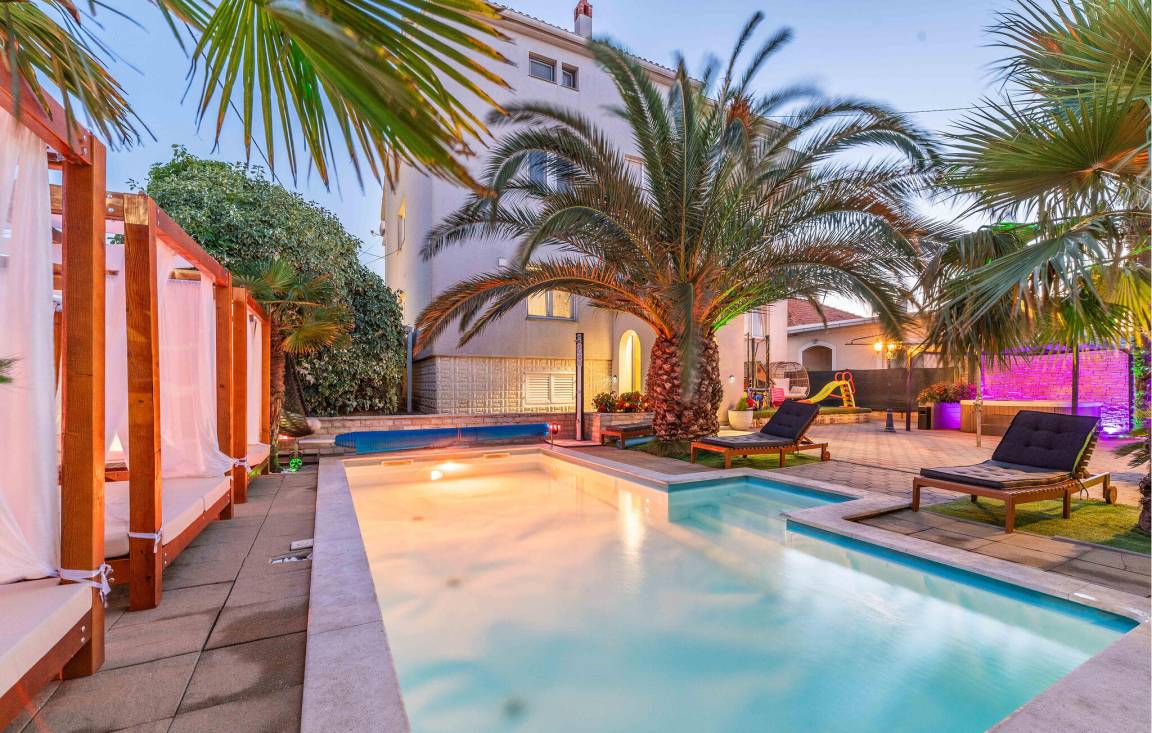 65 M² Apartment ∙ 2 Bedrooms ∙ 4 Guests - Sali