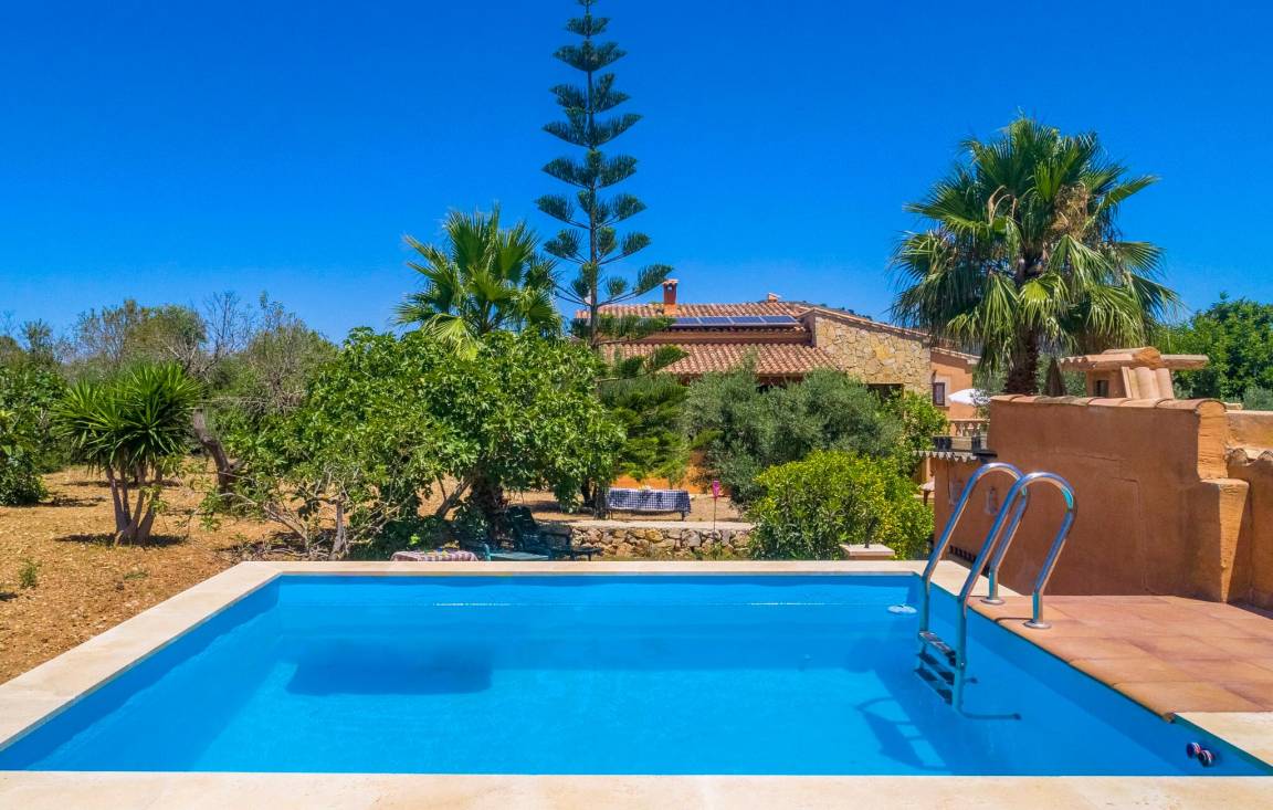 136 M² House ∙ 3 Bedrooms ∙ 5 Guests - Cala Mesquida