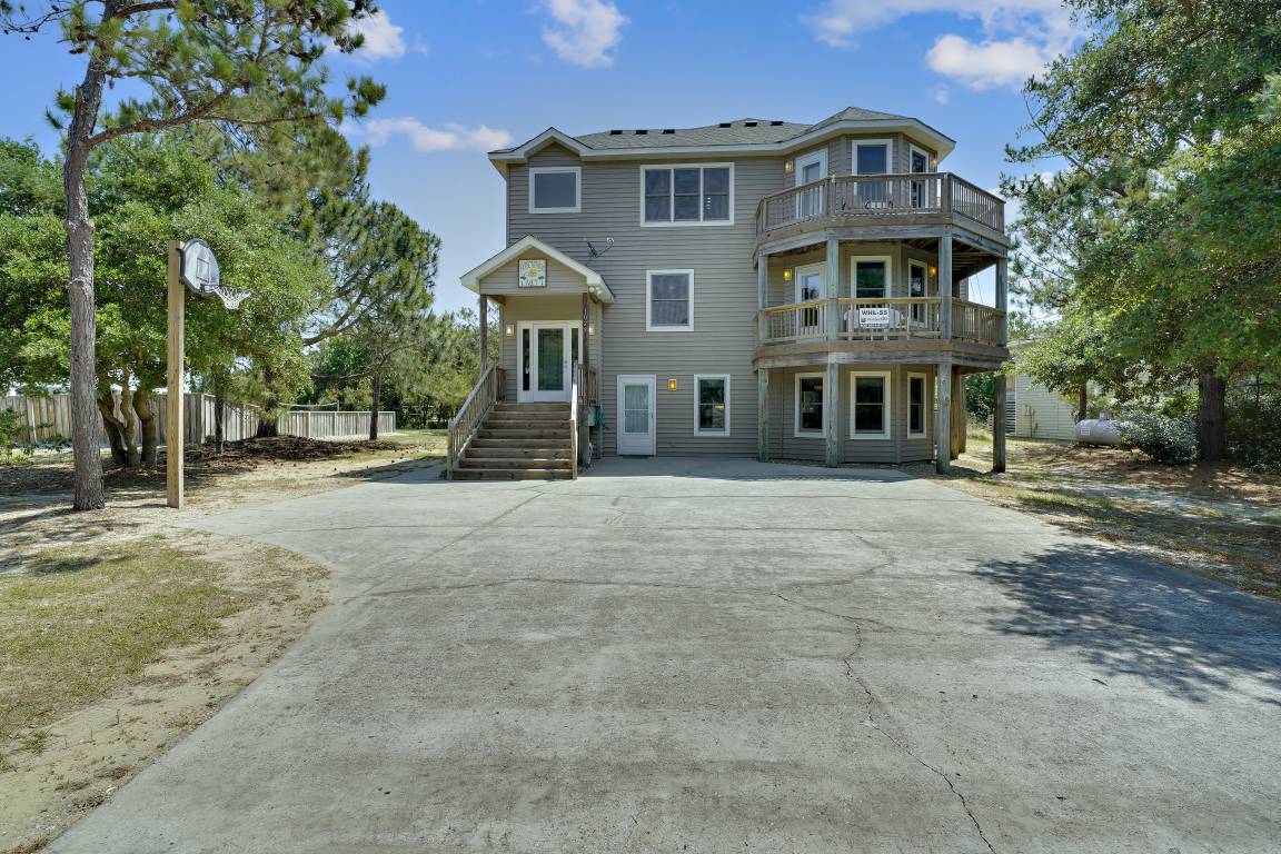 Casa ∙ 5 Habitaciones ∙ 10 Huéspedes - Corolla, NC