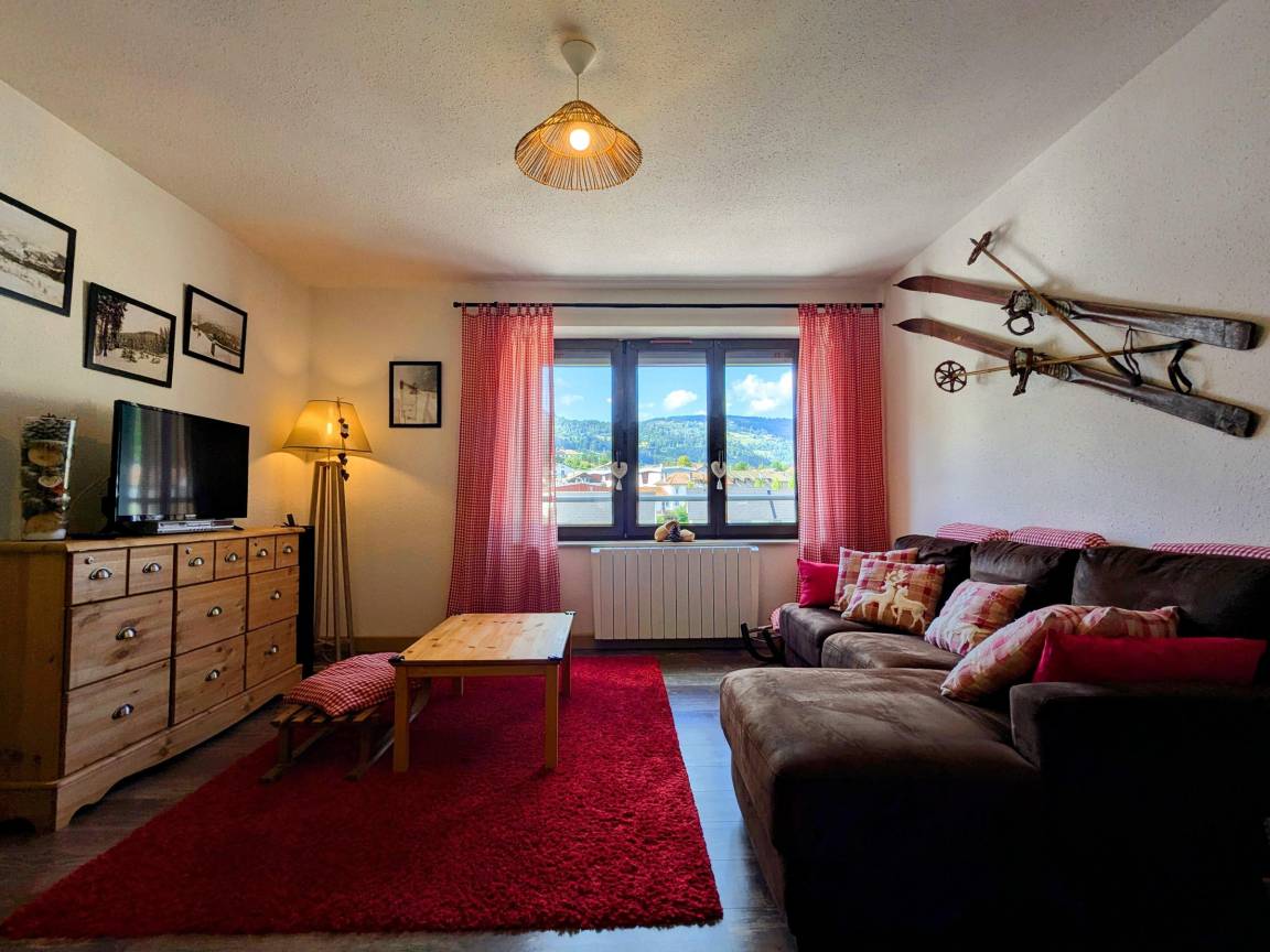 79 M² Appartement ∙ 2 Slaapkamers ∙ 6 Gasten - Bussang
