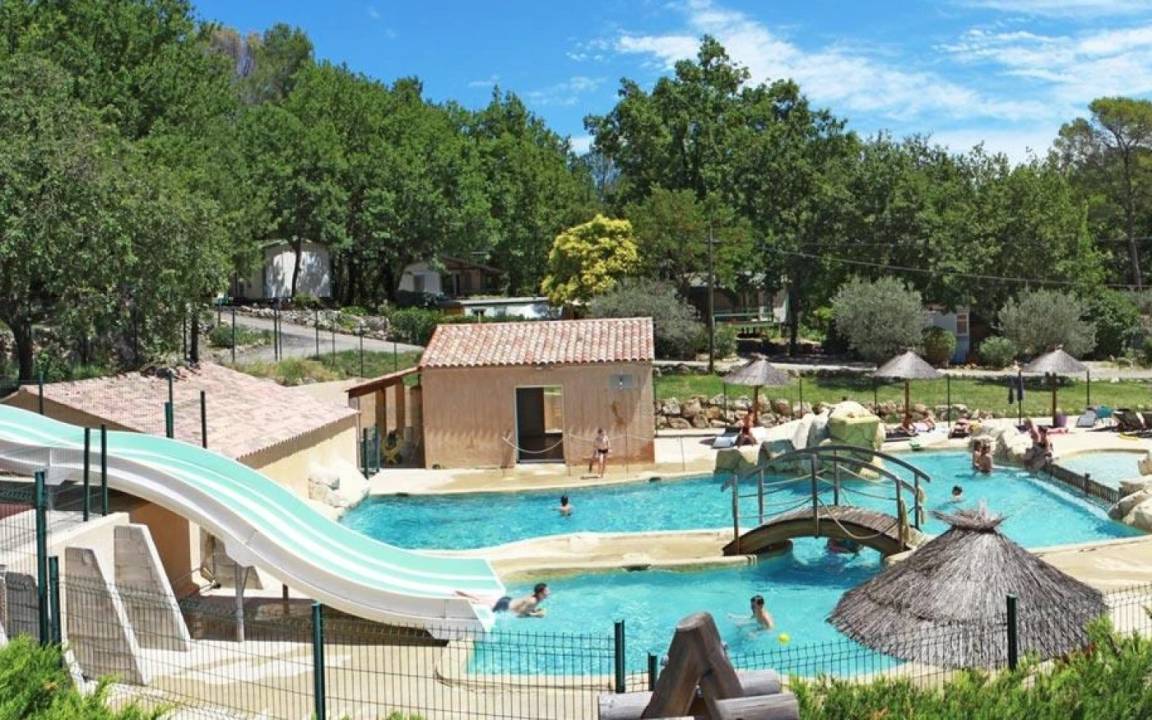 32 M² Camping ∙ 3 Chambres ∙ 6 Personnes - La Motte