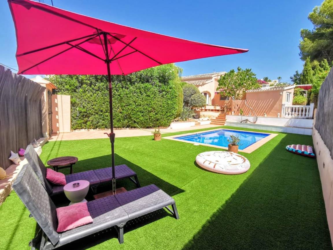 150 M² Villa ∙ 4 Habitaciones ∙ 6 Huéspedes - Jávea