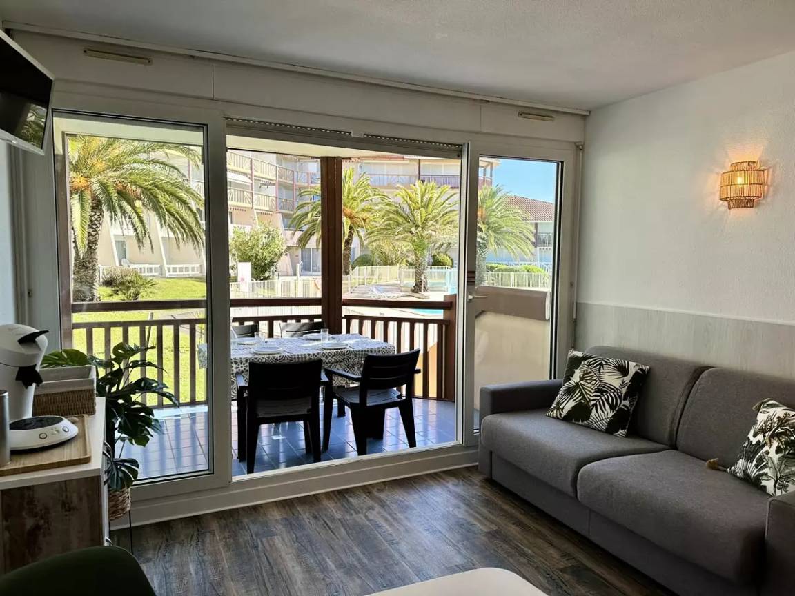 29 M² Studio Flat ∙ 1 Bedroom ∙ 4 Guests - Messanges