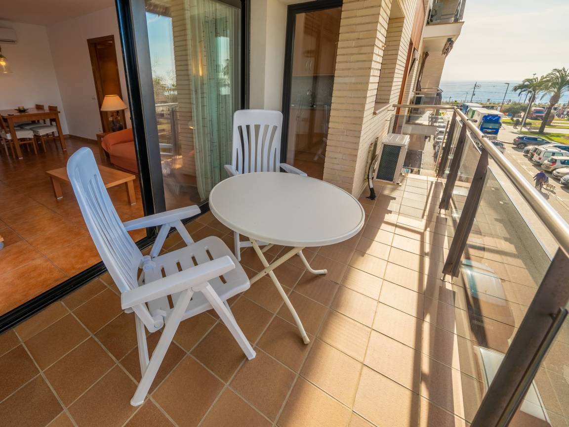 59 M² Apartment ∙ 2 Bedrooms ∙ 5 Guests - Pineda de Mar