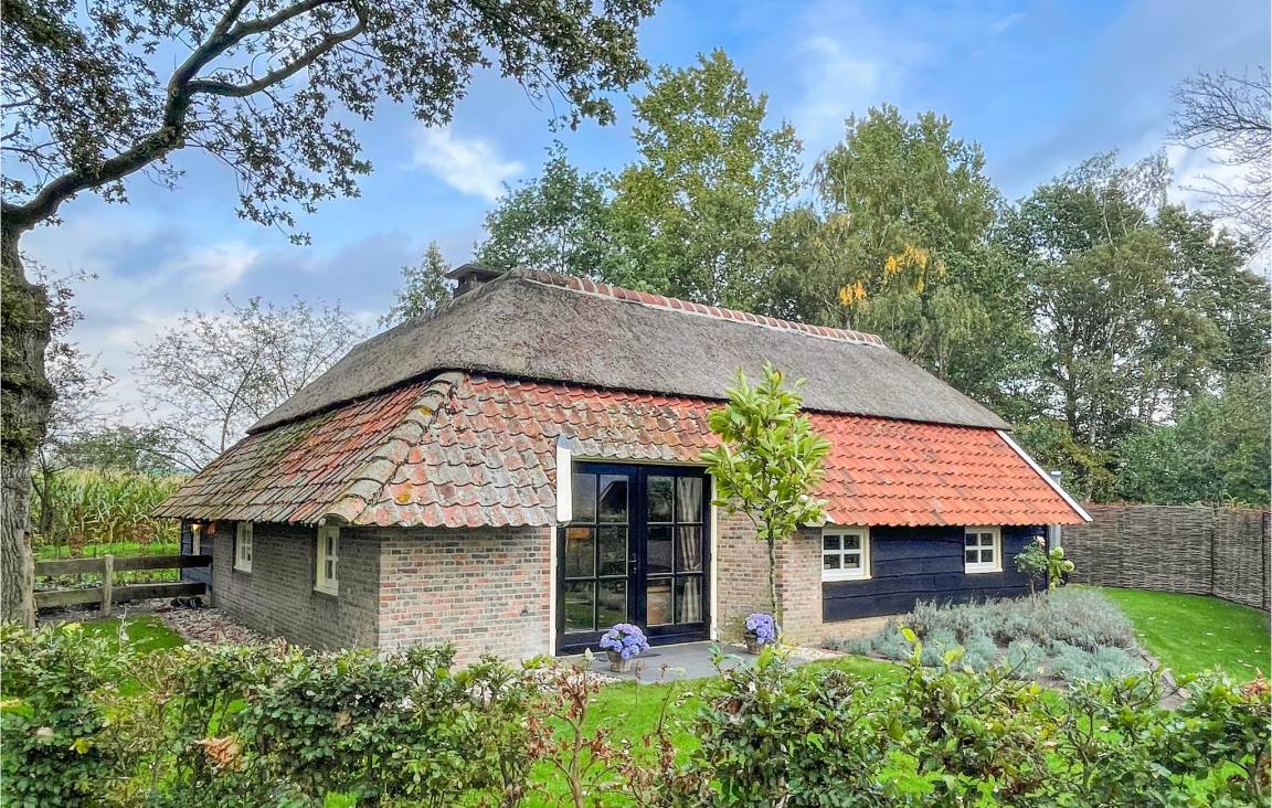122 M² Boerderij ∙ 3 Slaapkamers ∙ 6 Gasten - Ommen