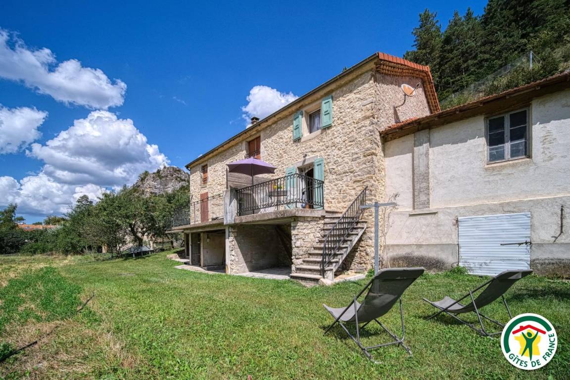 51 M² Gîte ∙ 2 Chambres ∙ 4 Personnes - Lus-la-Croix-Haute