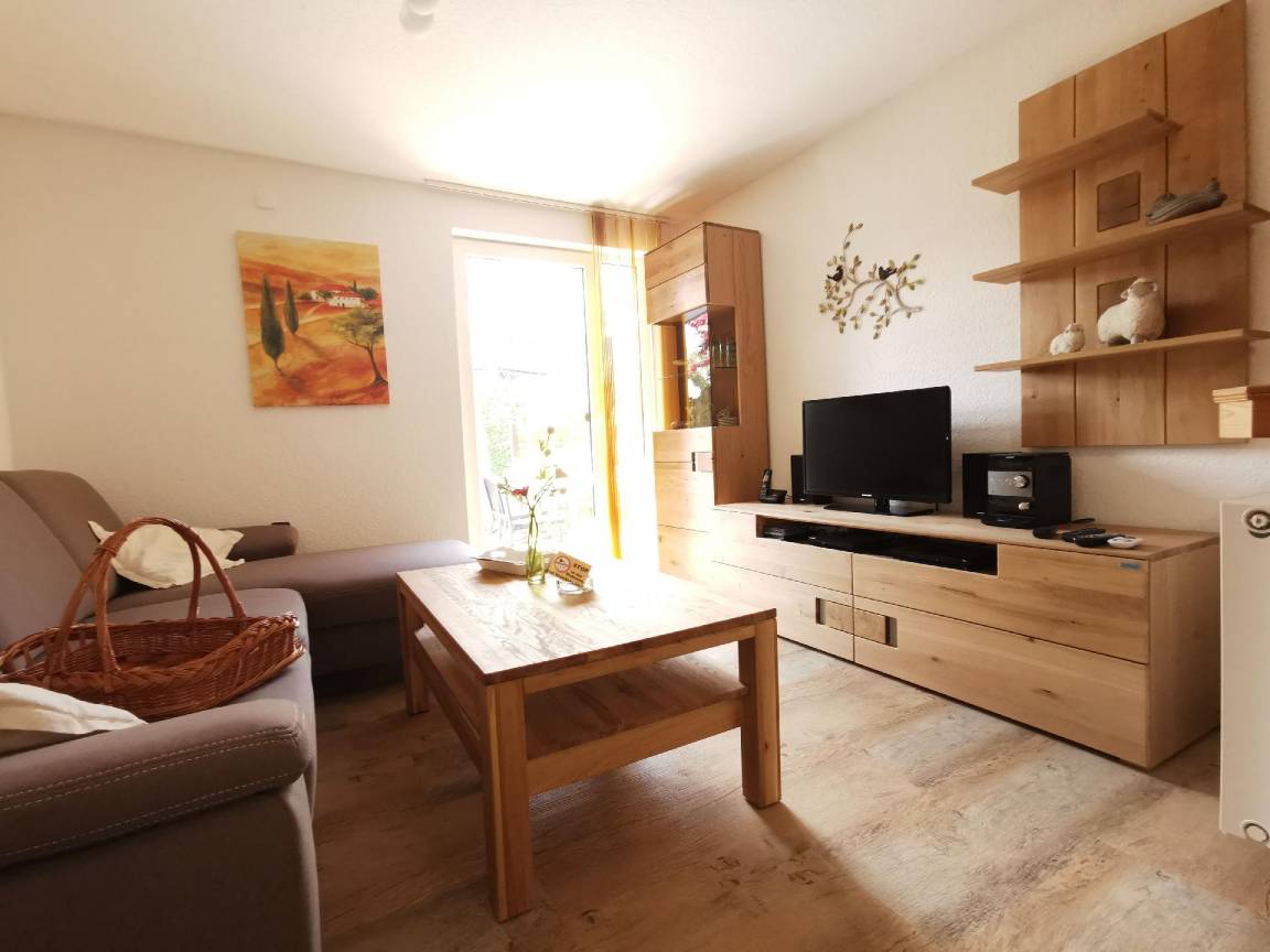 70 M² Ferienwohnung ∙ 3 Schlafzimmer ∙ 4 Gäste - Wiesmoor
