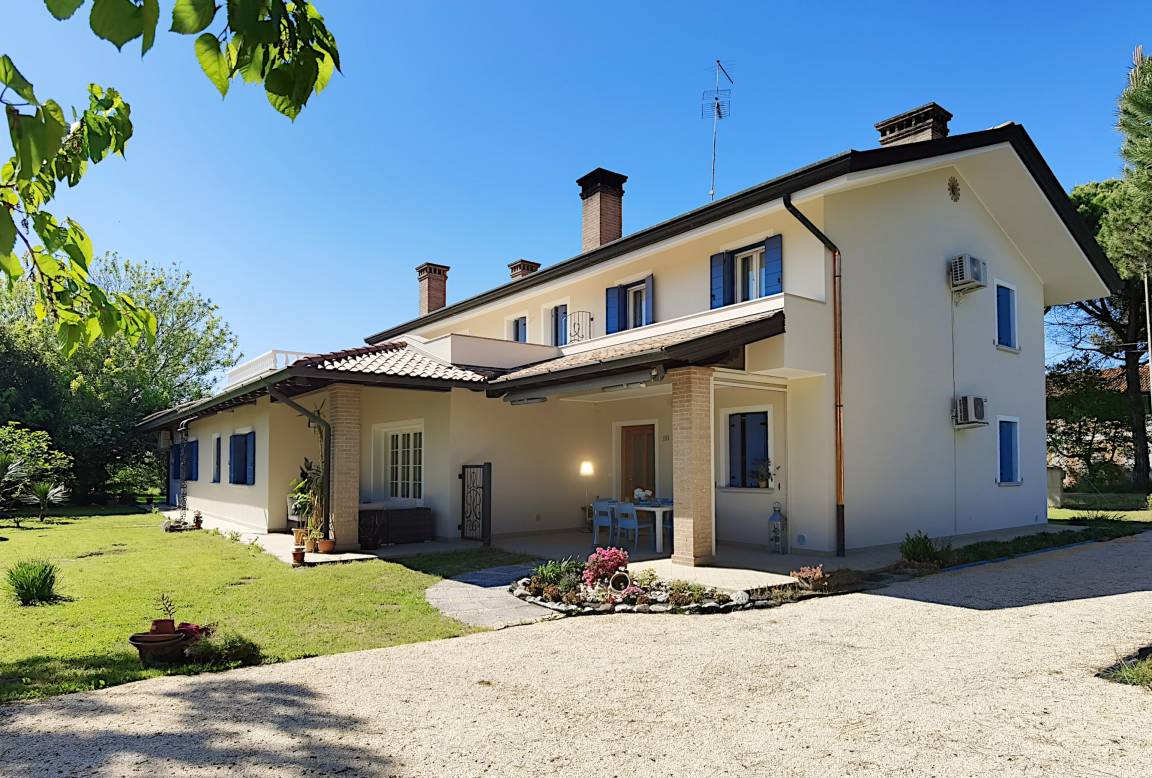 Ferienwohnung ∙ 2 Schlafzimmer ∙ 6 Gäste - Lignano Pineta