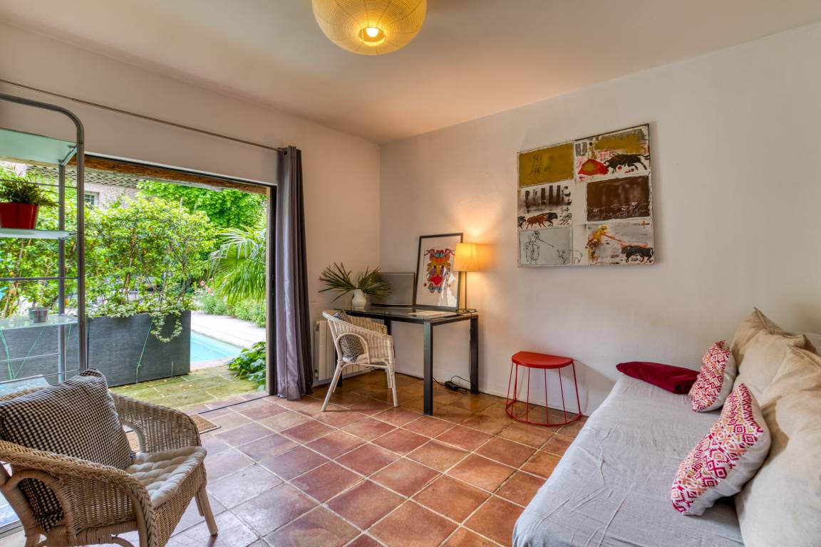 40 M² Villa ∙ 1 Chambre ∙ 3 Personnes - ibis Montpellier Centre Comedie