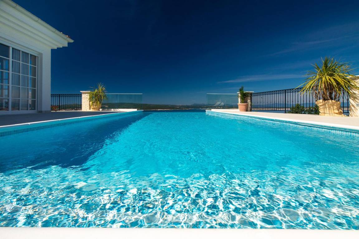 400 M² Ferienhaus ∙ 4 Schlafzimmer ∙ 8 Gäste - Crikvenica