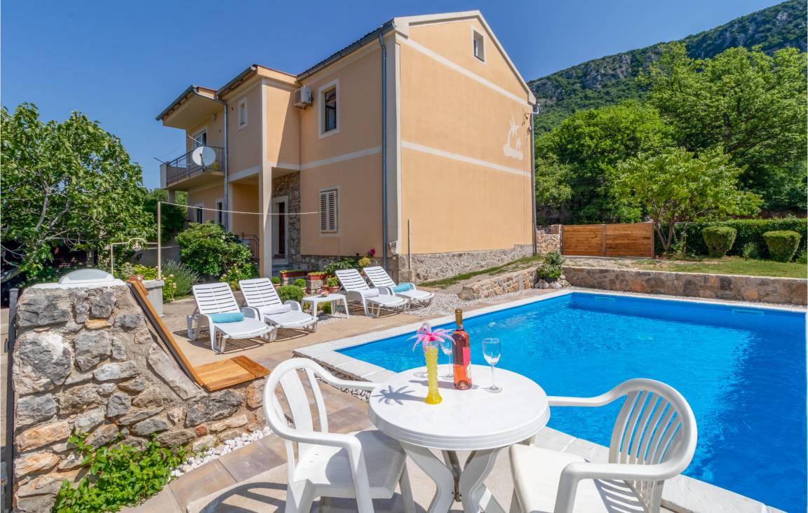 161 M² Maison De Vacances ∙ 4 Chambres ∙ 8 Personnes - Selce