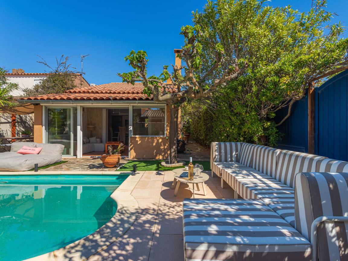 70 M² Maison De Vacances ∙ 2 Chambres ∙ 4 Personnes - Pierrefeu-du-Var