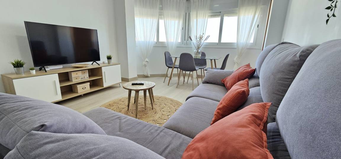 70 M² Ferienwohnung ∙ 2 Schlafzimmer ∙ 5 Gäste - Almería