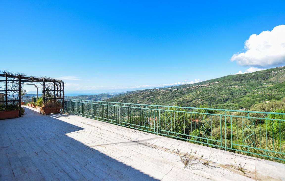 95 M² Apartment ∙ 2 Bedrooms ∙ 5 Guests - Acciaroli