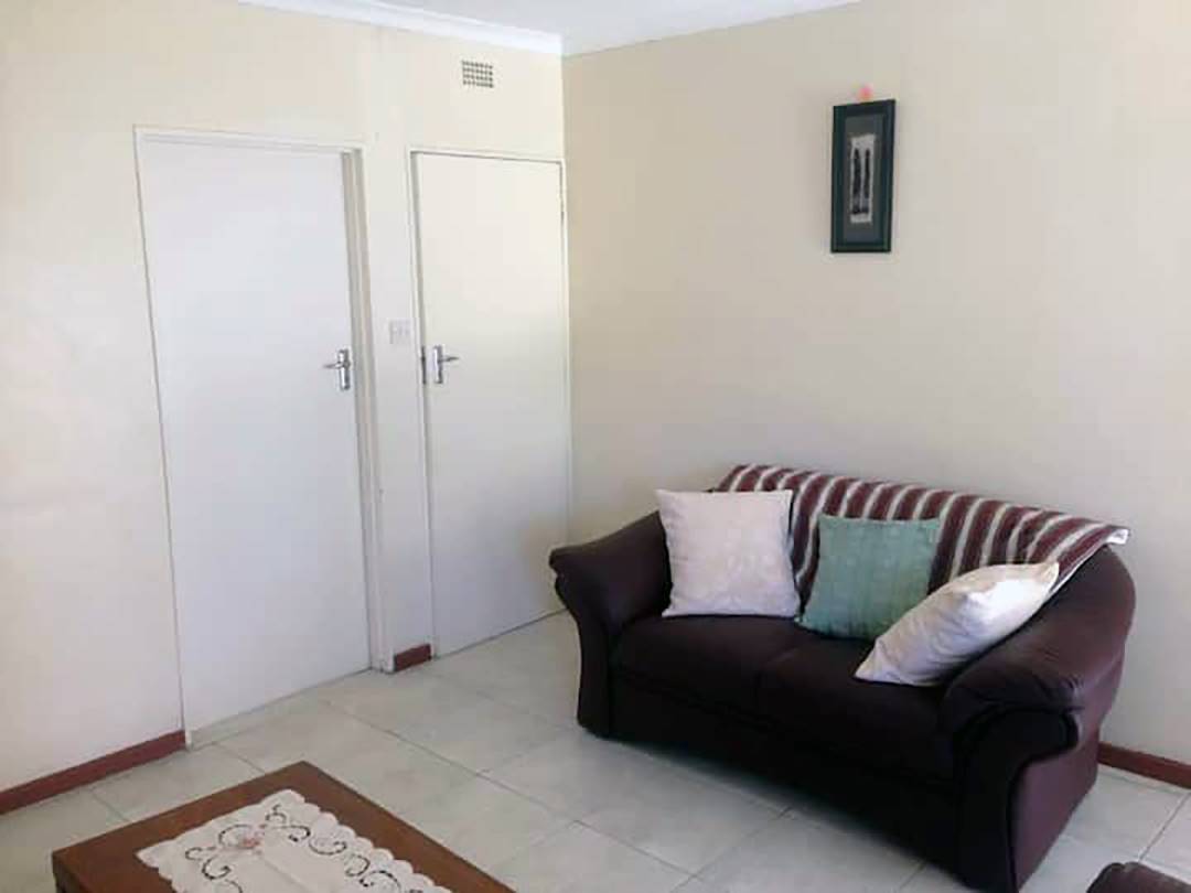 70 M² Apartment ∙ 2 Bedrooms ∙ 4 Guests - Harare
