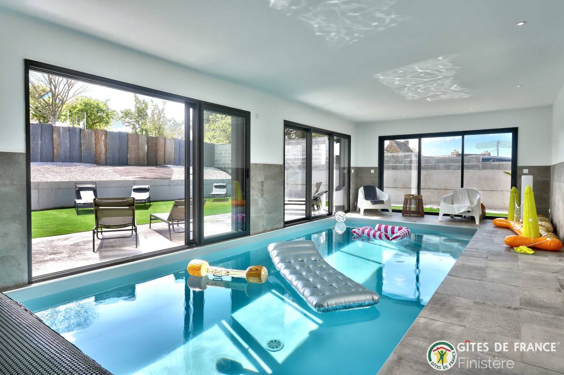 180 M² Gîte ∙ 4 Chambres ∙ 8 Personnes - Locquirec