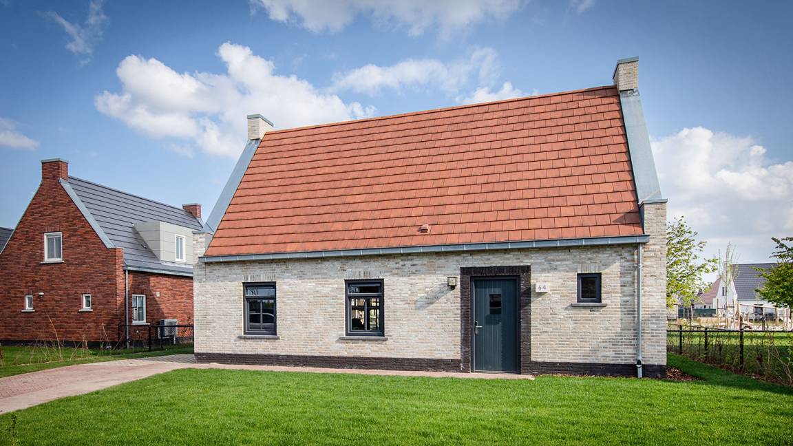 150 M² Villa ∙ 4 Schlafzimmer ∙ 8 Gäste - Roermond