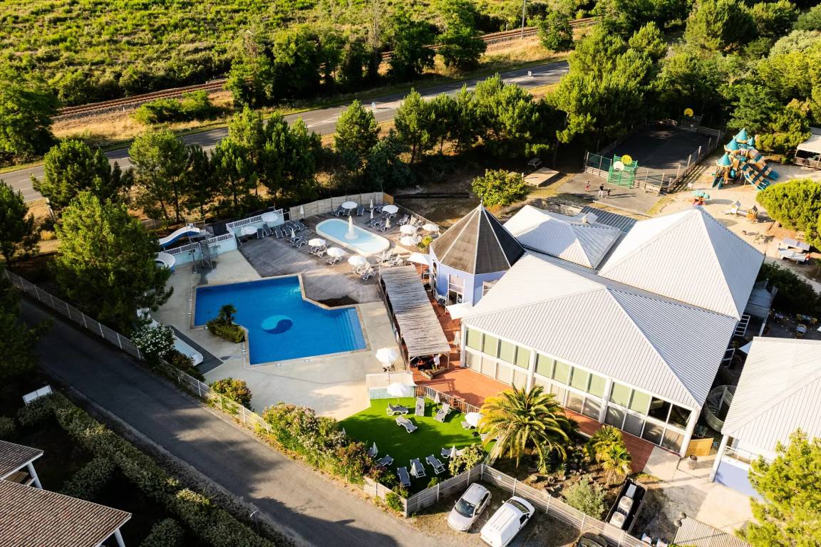 32 M² Casa Móvel ∙ 2 Quartos ∙ 4 Hóspedes - Royan