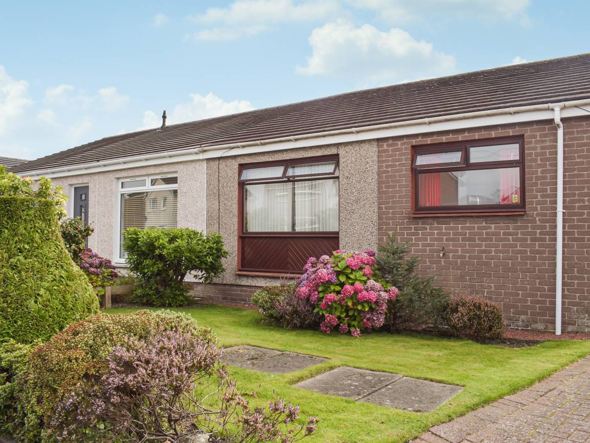 Cottage ∙ 3 Bedrooms ∙ 6 Guests - Stirling