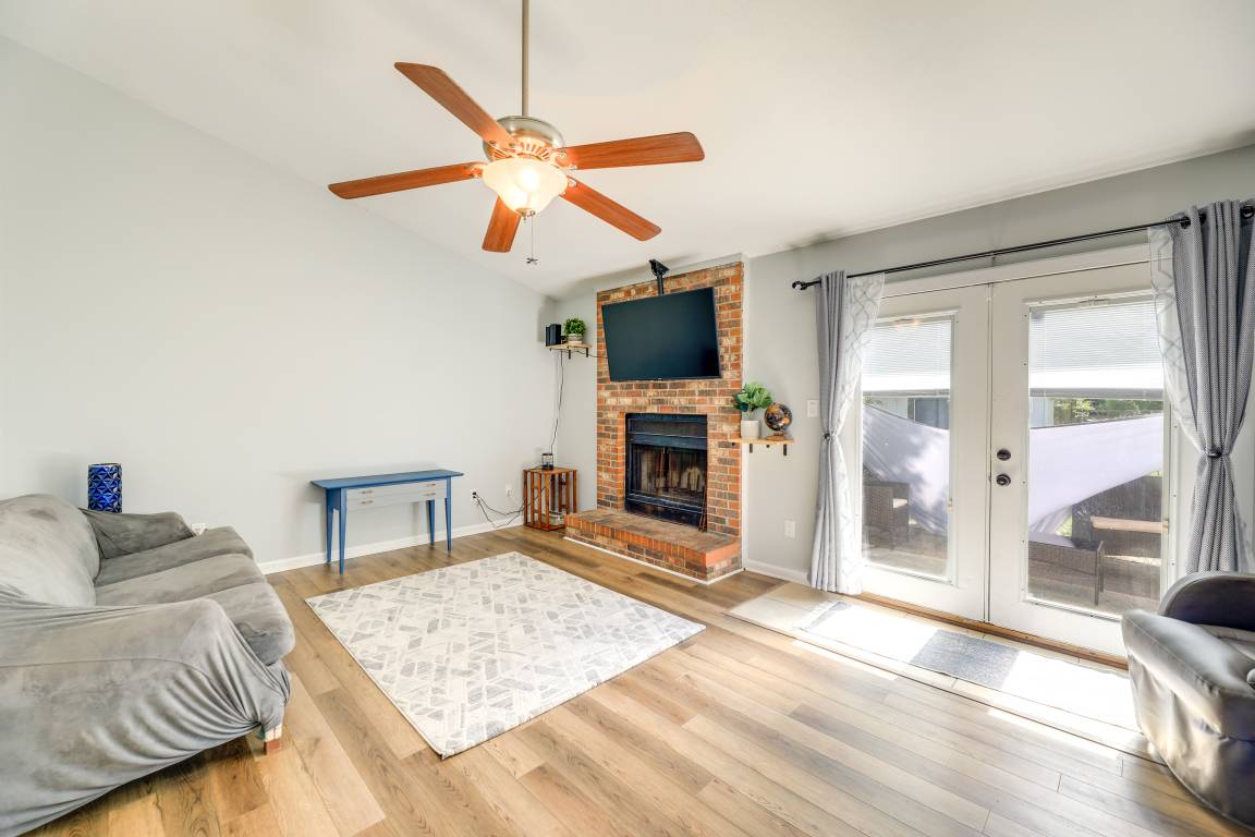 92 M² Ferienwohnung ∙ 2 Schlafzimmer ∙ 6 Gäste - Jacksonville, NC