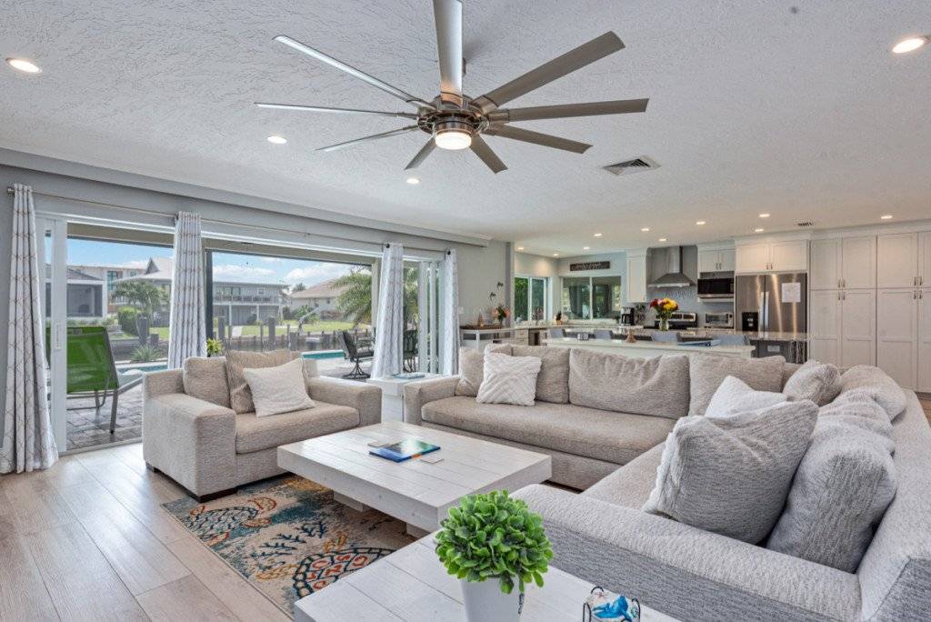195 M² House ∙ 3 Bedrooms ∙ 6 Guests - Marco Island, FL